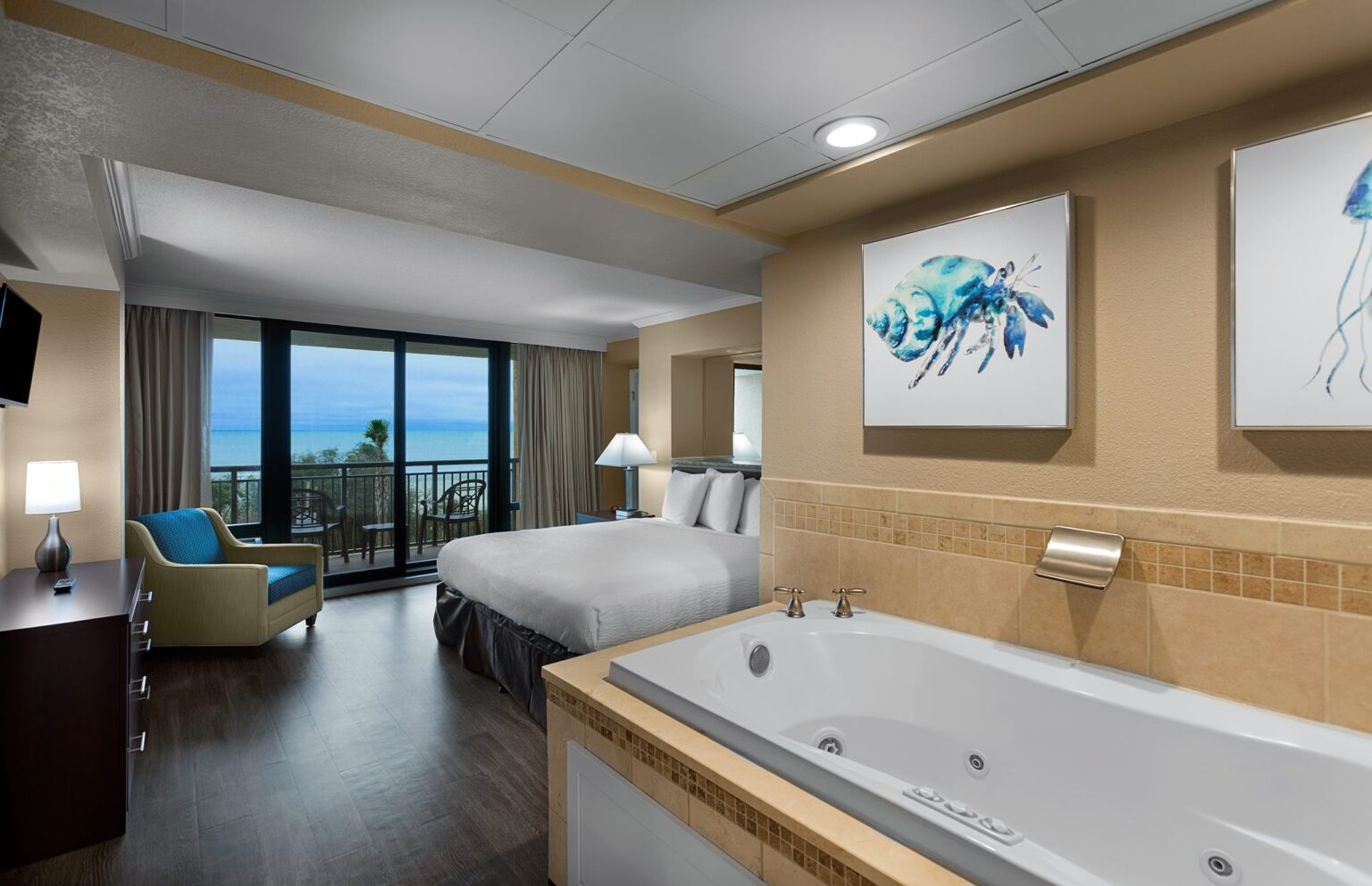 Myrtle Beach Hotels With an In-Room Hot Tub | MyrtleBeachHotels.com Myrtle Beach Hotels With an In-Room Hot Tub | MyrtleBeachHotels.com